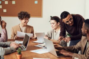 9 Things Great Managers Do To Support Their Employees | Fincyte