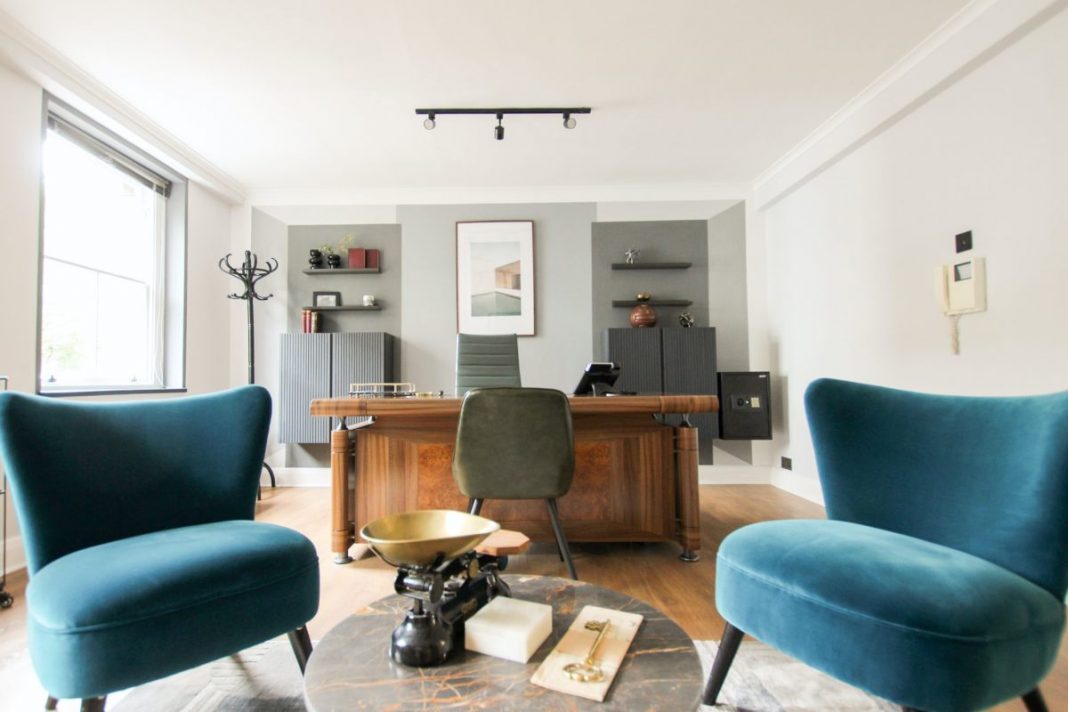 10 Best Office Decor Ideas For Productive Workplace | Fincyte