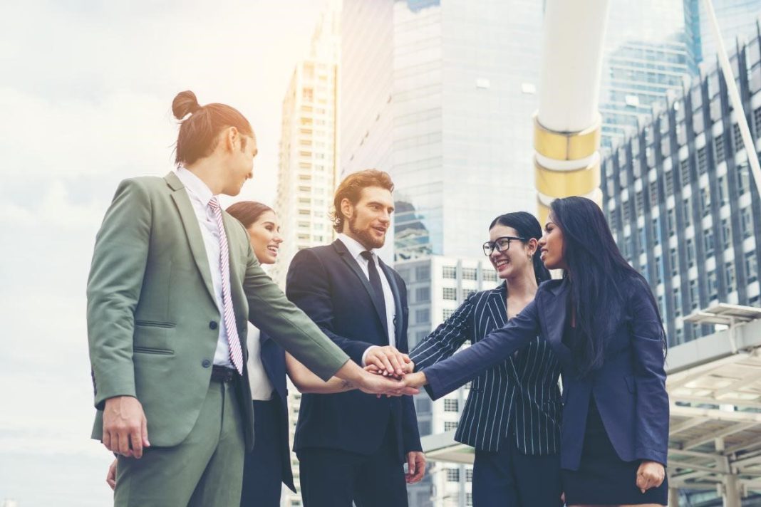 10 Steps To Build A Successful Company Culture | Fincyte